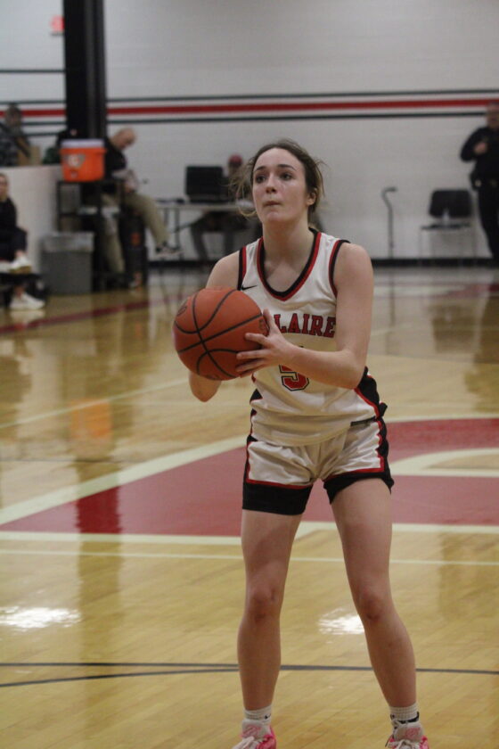 Harveth, Bellaire Big Reds Edge Out Sandy Valley | News, Sports, Jobs ...